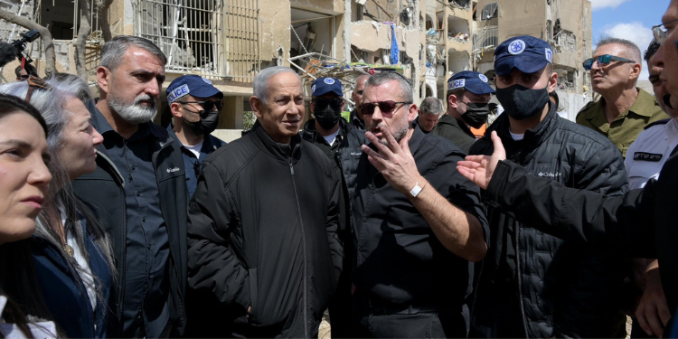 Worried Netanyahu Asks For Help As US And Israel Unable To Defeat Iran