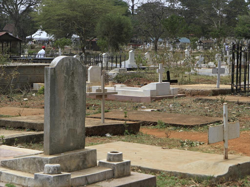Lang’ata Cemetery Clean Up