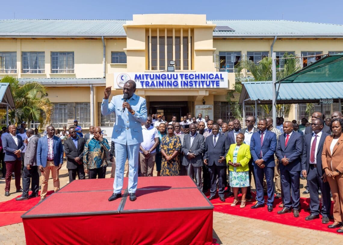 Ruto Announces Cheap Loans For Coffee Farmers