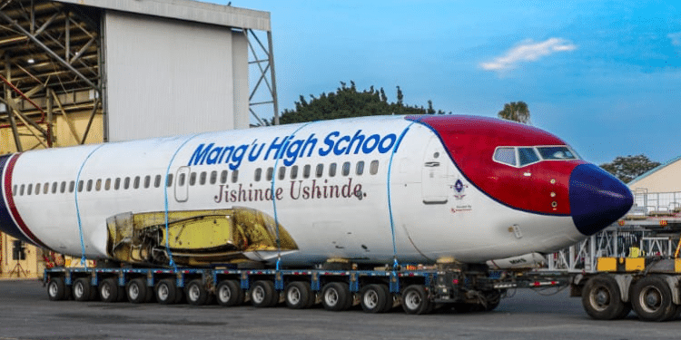 Mang’u High School Fees, KCSE Performance And Contacts