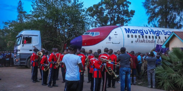 Mang’u High School Fees, KCSE Performance And Contacts